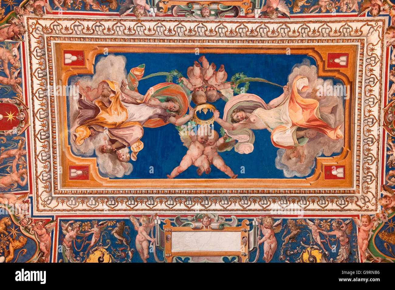Stemma papale di papa clemente xi immagini e fotografie stock ad alta ...