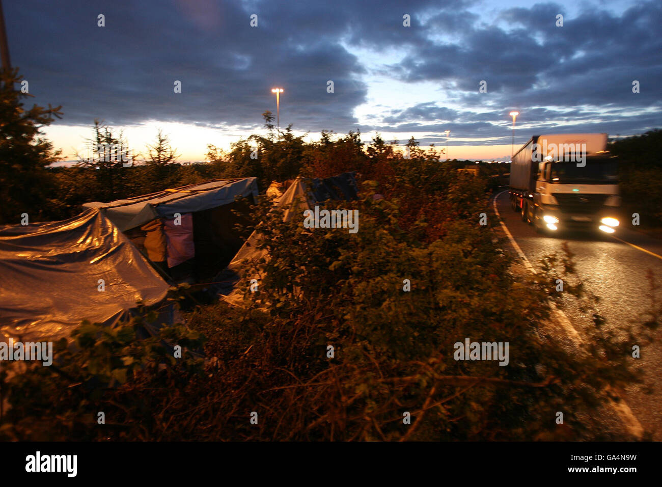 Zingara rom campo immagini e fotografie stock ad alta risoluzione - Alamy