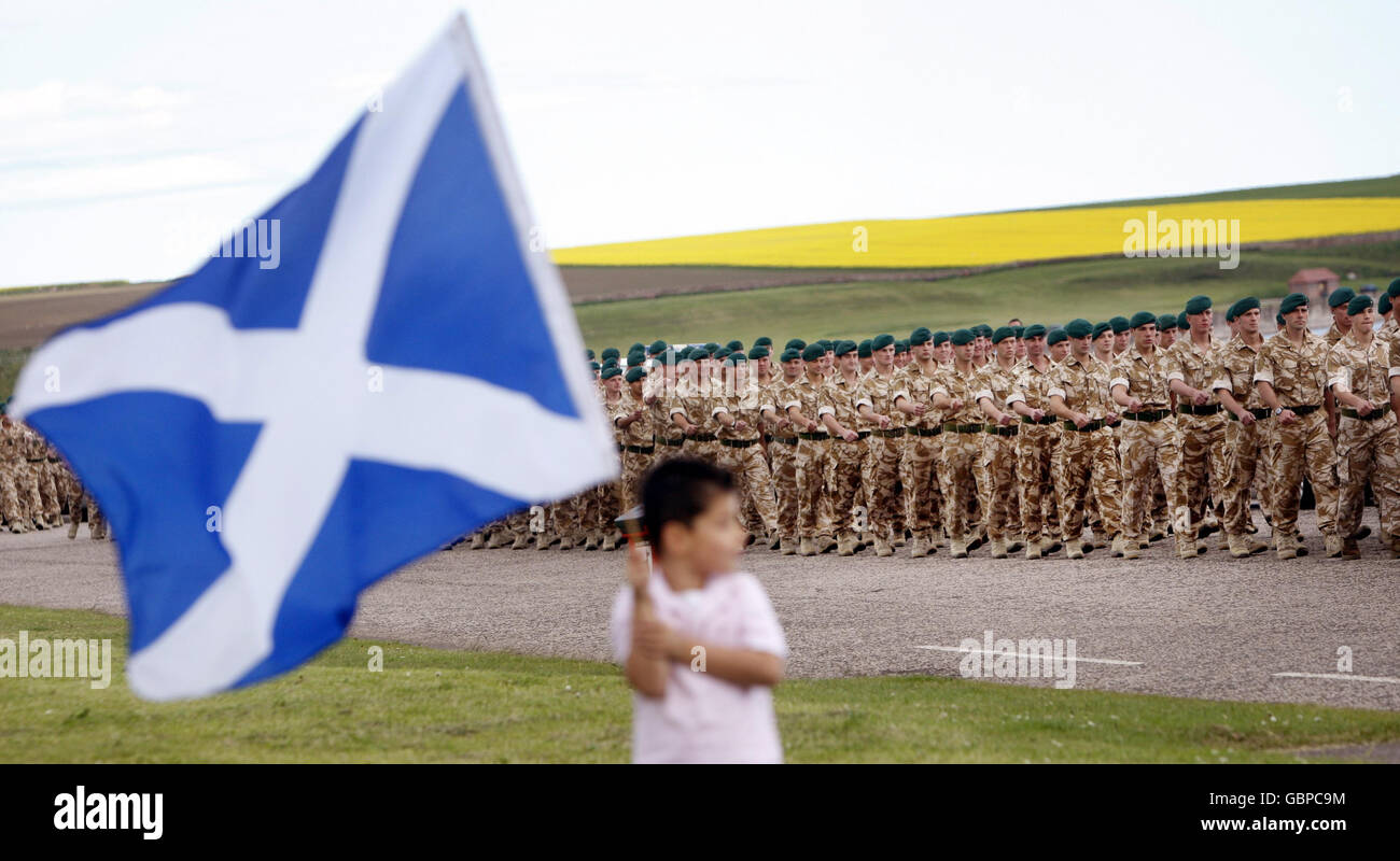 Membri 45 commando royal marines immagini e fotografie stock ad alta ...