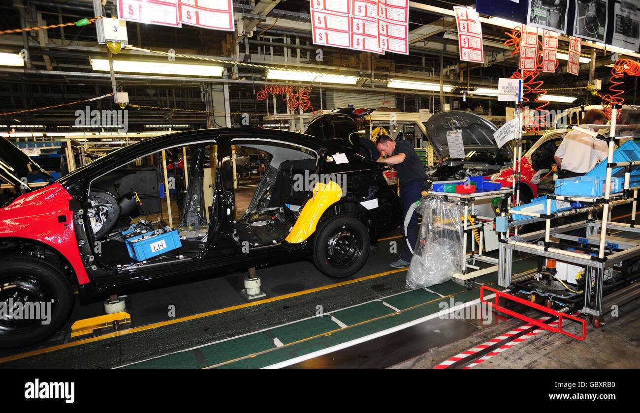 Una vista generale che mostra la linea di produzione dello stabilimento ...