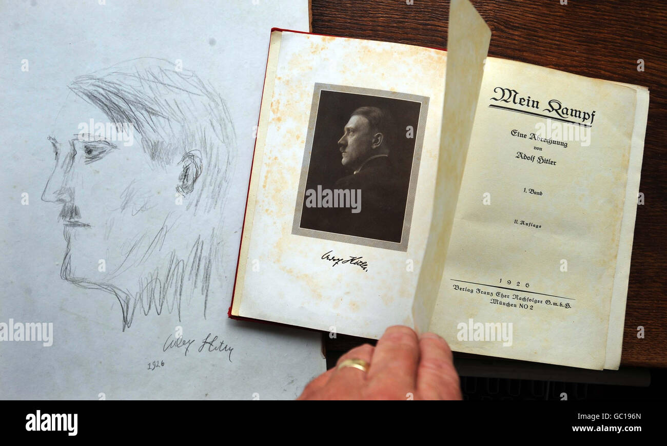Asta di cimeli di Hitler. Una copia di Mein Kampf firmata da Adolf ...