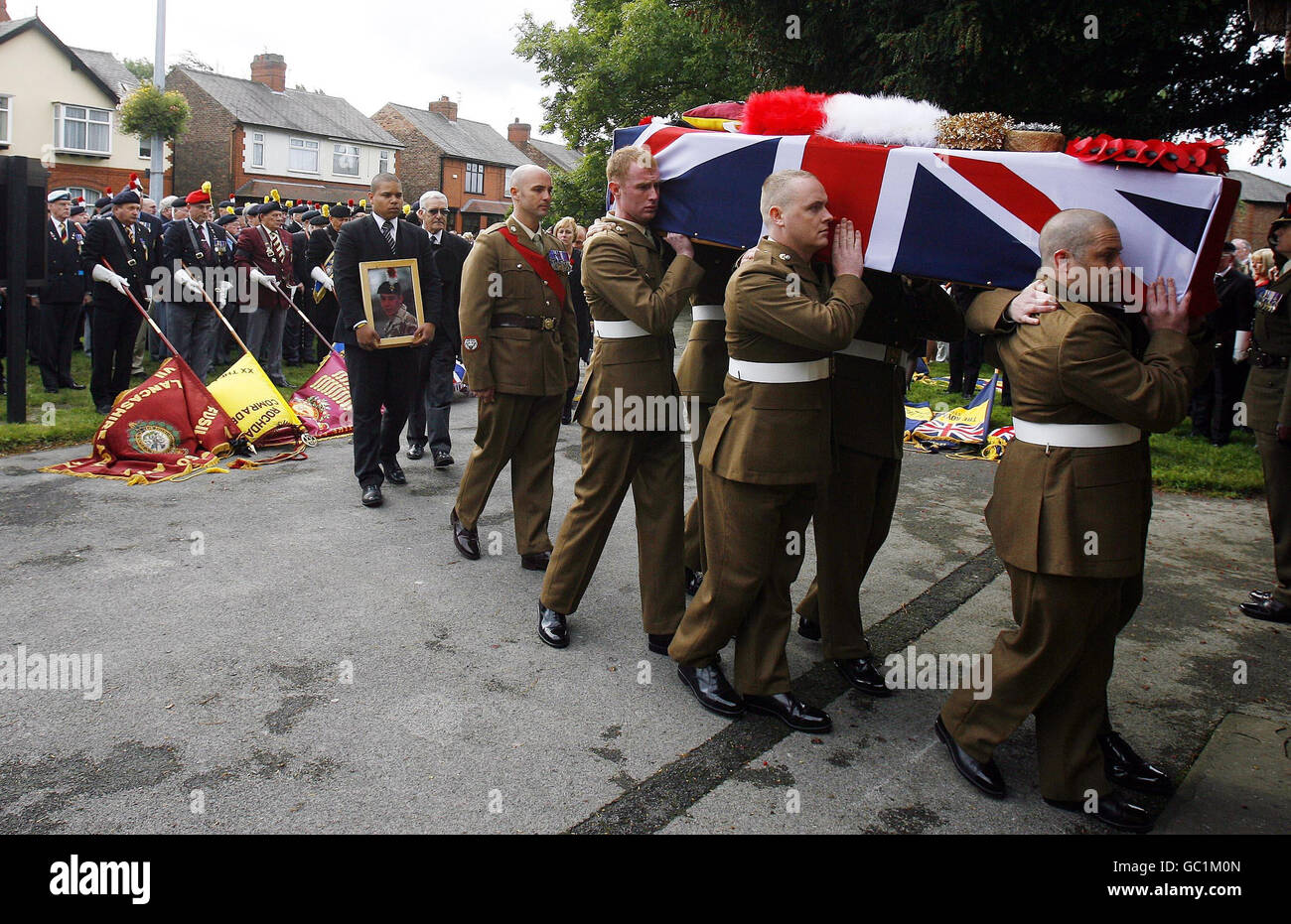 Fuciliere simon annis funerale immagini e fotografie stock ad alta ...