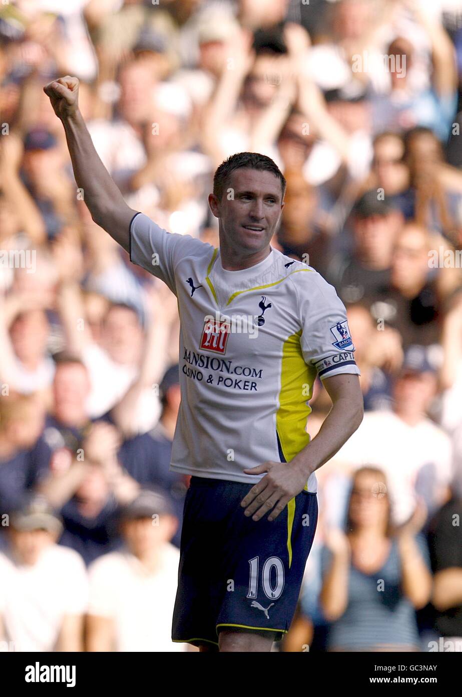 Tottenham hotspur robbie keane celebra il punteggio immagini e ...