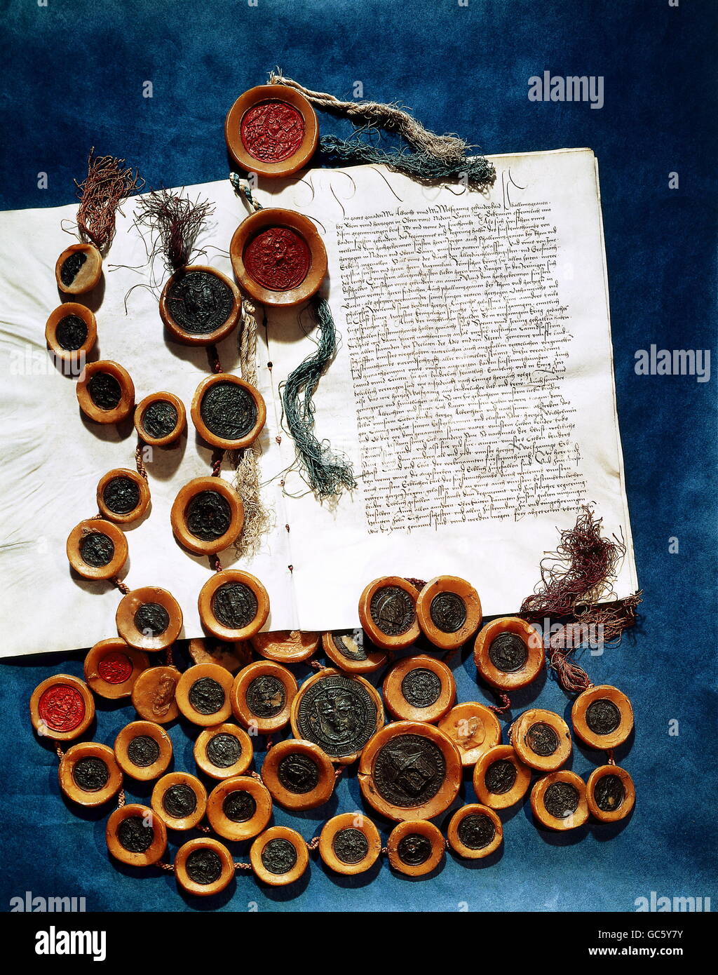 Legge emanata immagini e fotografie stock ad alta risoluzione - Alamy