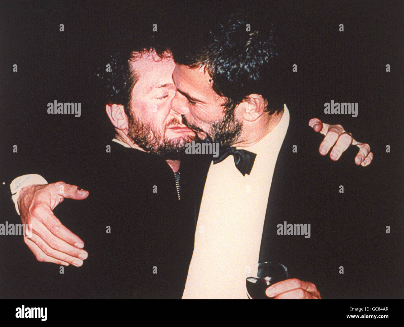 UNA FOTO DI FUMETTO, KENNY EVERETT, CON IL SUO AMANTE NICOLAI ...