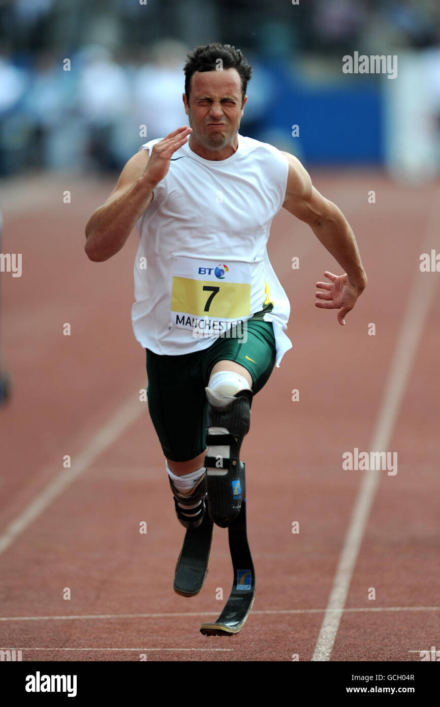 Ampics sport paralimpiadi azione corsa atleta protesi gambe mangdm ...