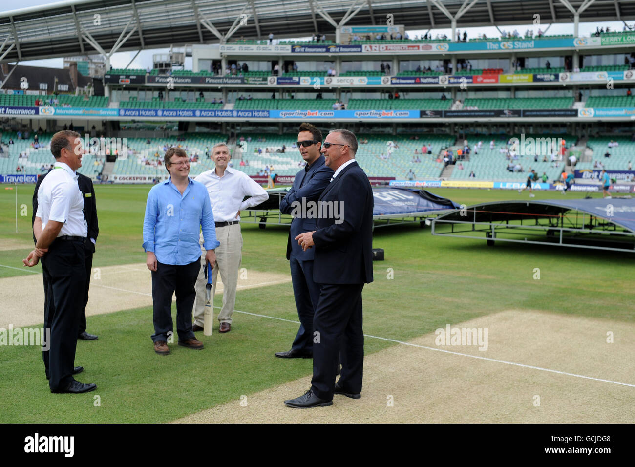 Ian botham michael vaughan immagini e fotografie stock ad alta ...