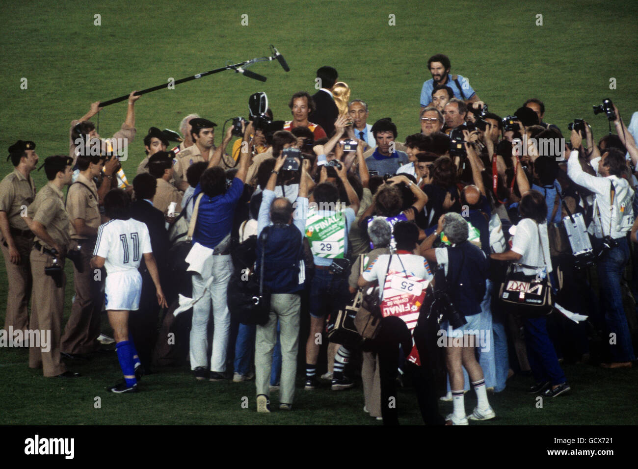 Fifa world cup final 1982 immagini e fotografie stock ad alta ...