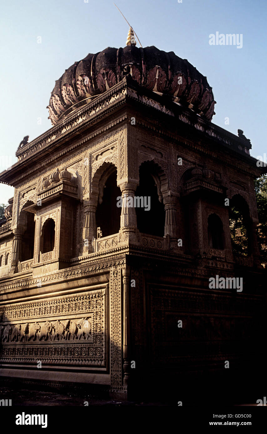 Chhatri cupola immagini e fotografie stock ad alta risoluzione - Alamy