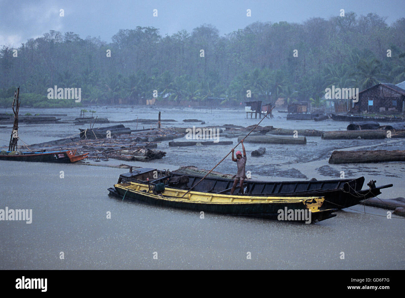 Stagione dei monsoni india immagini e fotografie stock ad alta ...