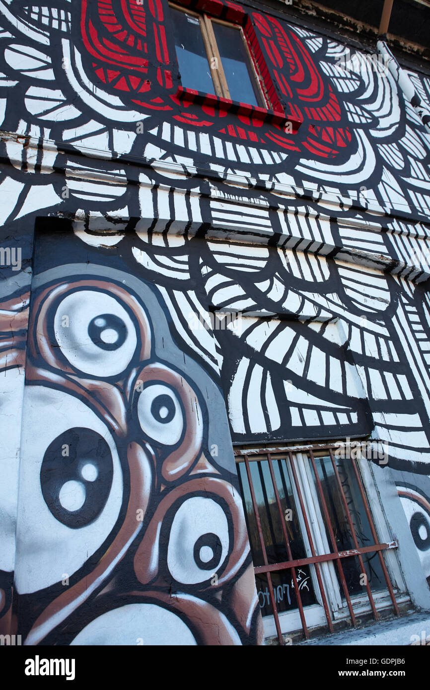 Affreschi di arte di strada immagini e fotografie stock ad alta ...