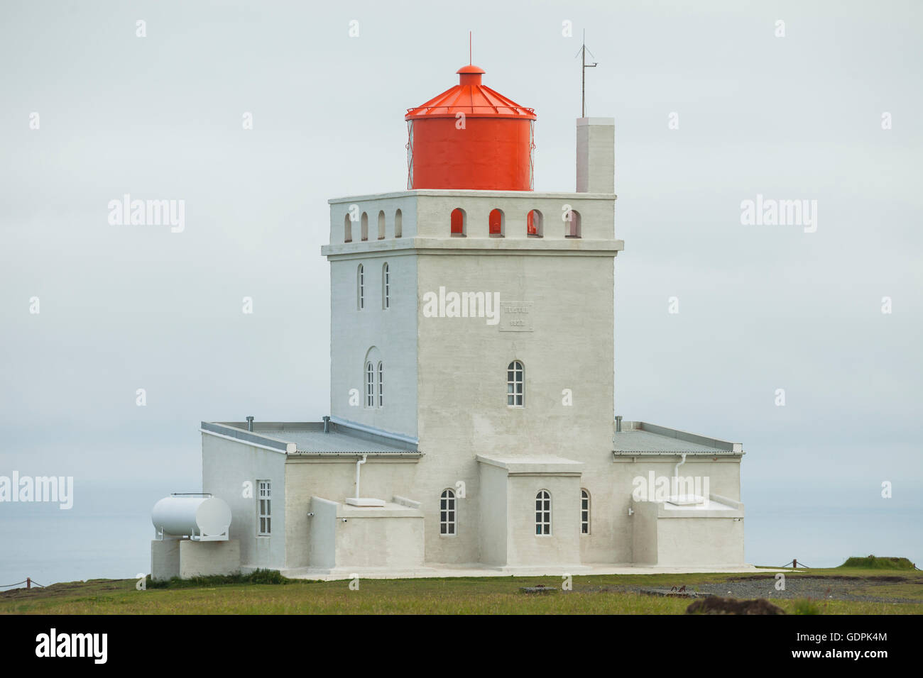 Faro islanda immagini e fotografie stock ad alta risoluzione - Alamy
