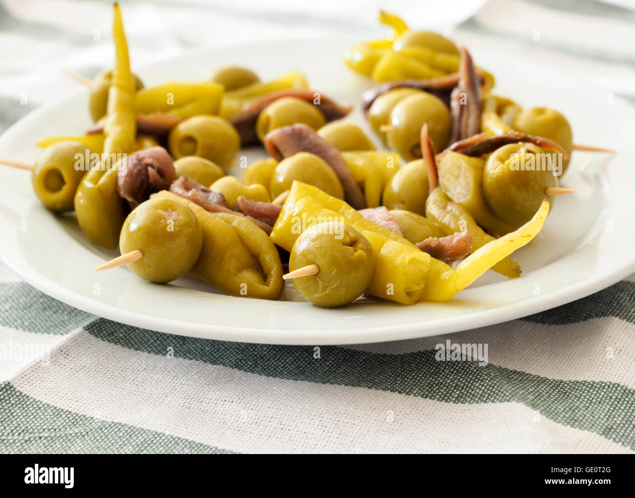 Gilda pintxo immagini e fotografie stock ad alta risoluzione - Alamy