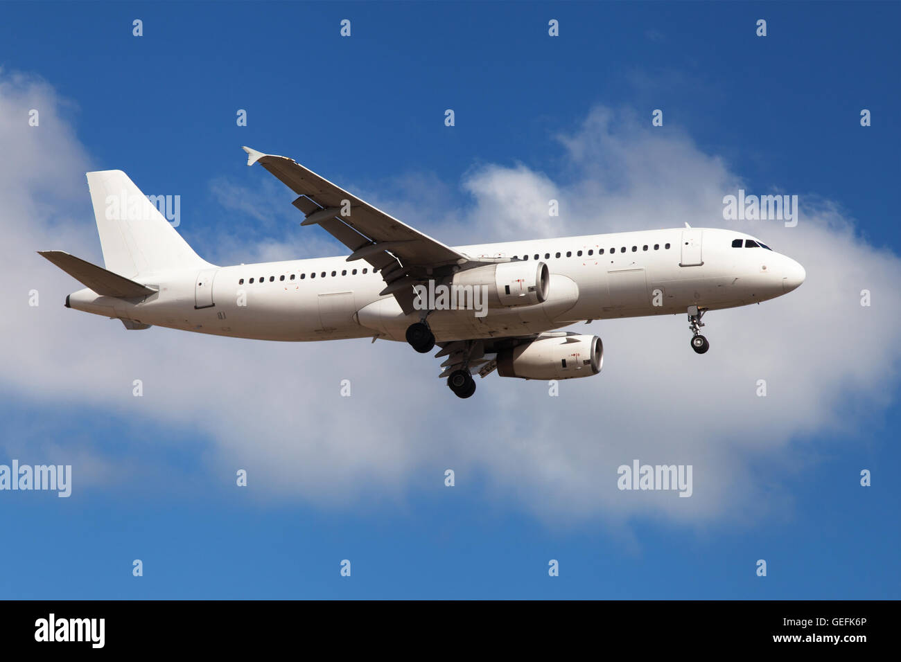 Airbus a320 immagini e fotografie stock ad alta risoluzione - Alamy