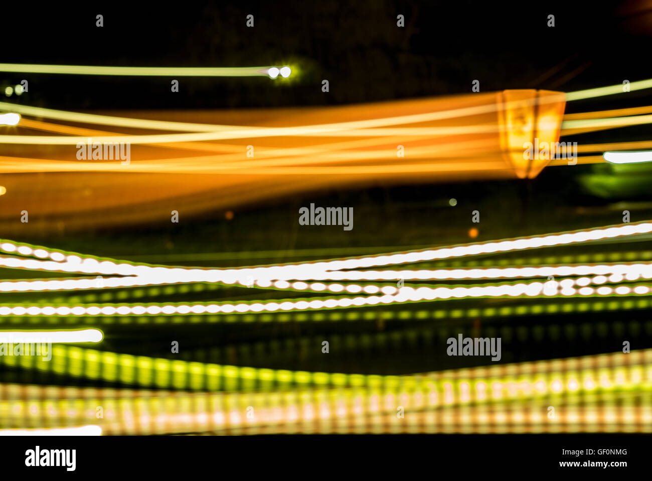 Sfocare i raggi al neon immagini e fotografie stock ad alta risoluzione ...