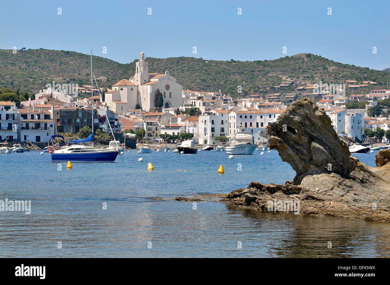 Porto di cadaques immagini e fotografie stock ad alta risoluzione - Alamy