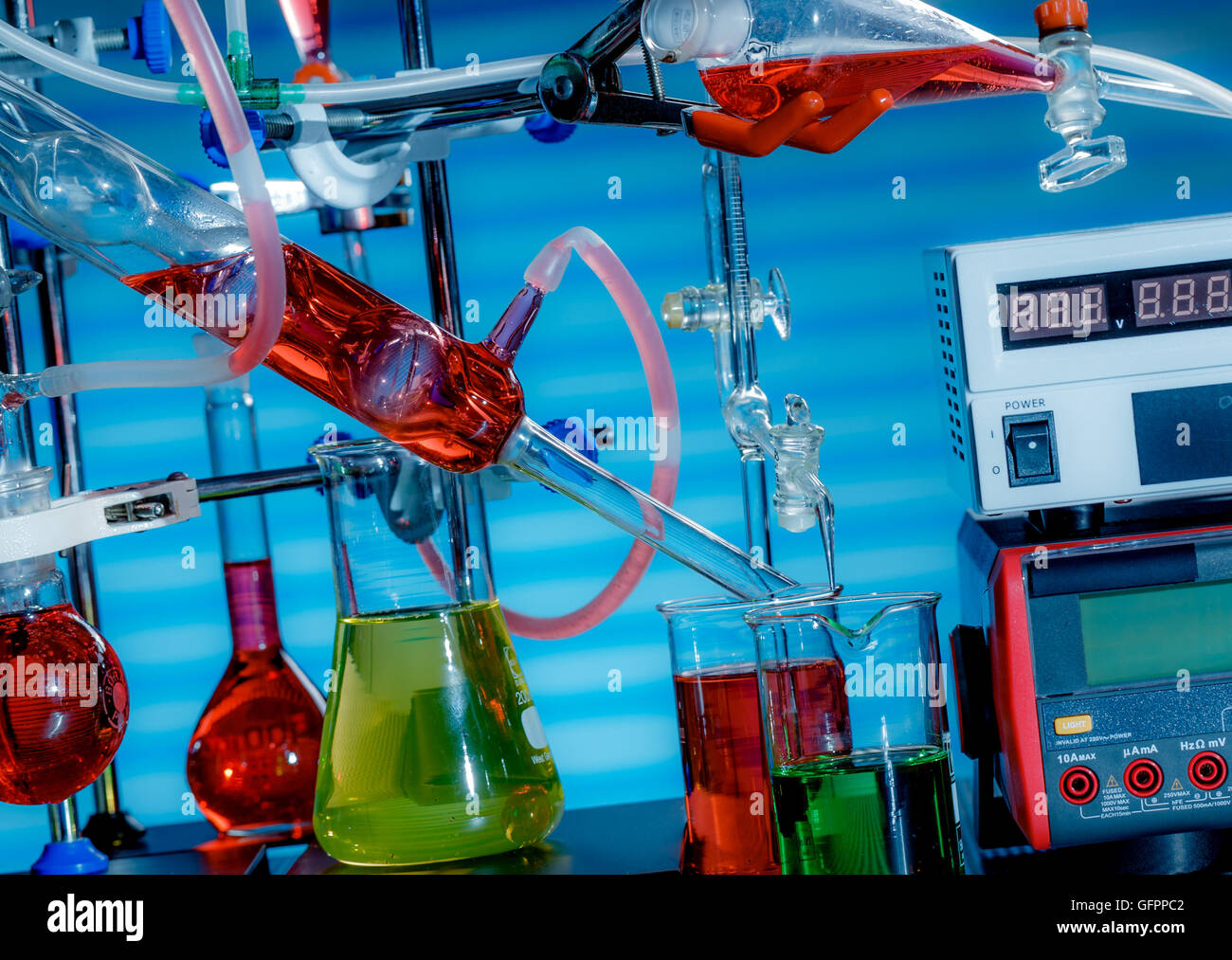 Laboratorio di strumenti musicali immagini e fotografie stock ad alta ...