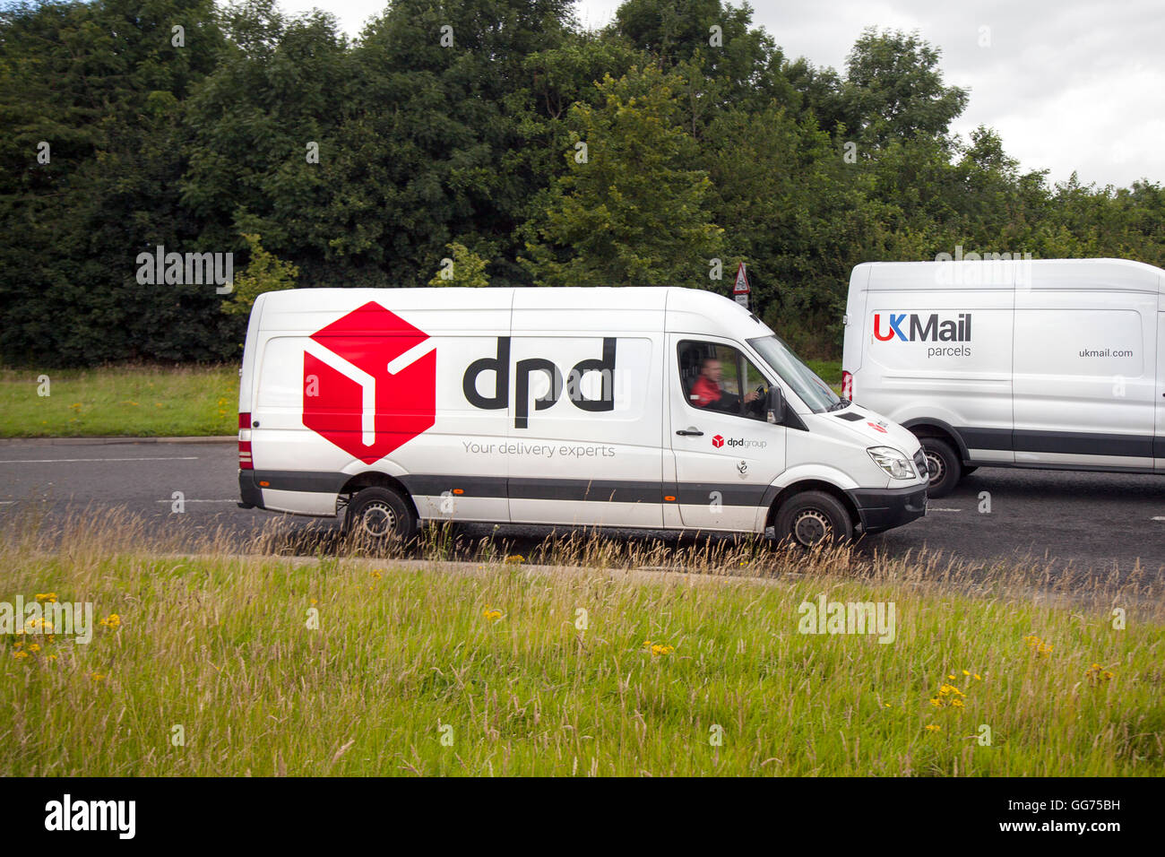 Dpd camion immagini e fotografie stock ad alta risoluzione - Alamy