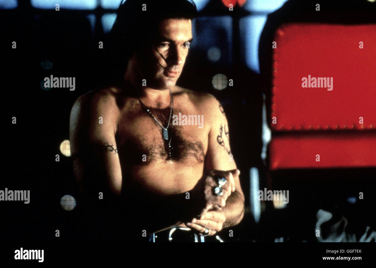 Non parlare con gli sconosciuti - SPIEL MIT DEM FEUER / Non parlare con ...