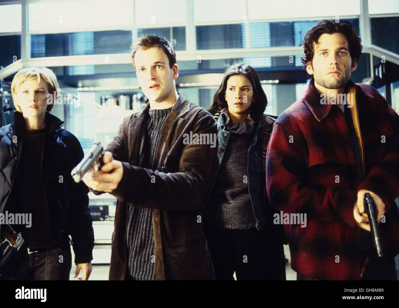 MINDHUNTERS / Mindhunters USA 2003 / Renny Harlin Sara Moore (KATHRYN Morris), Lucas Harper ...