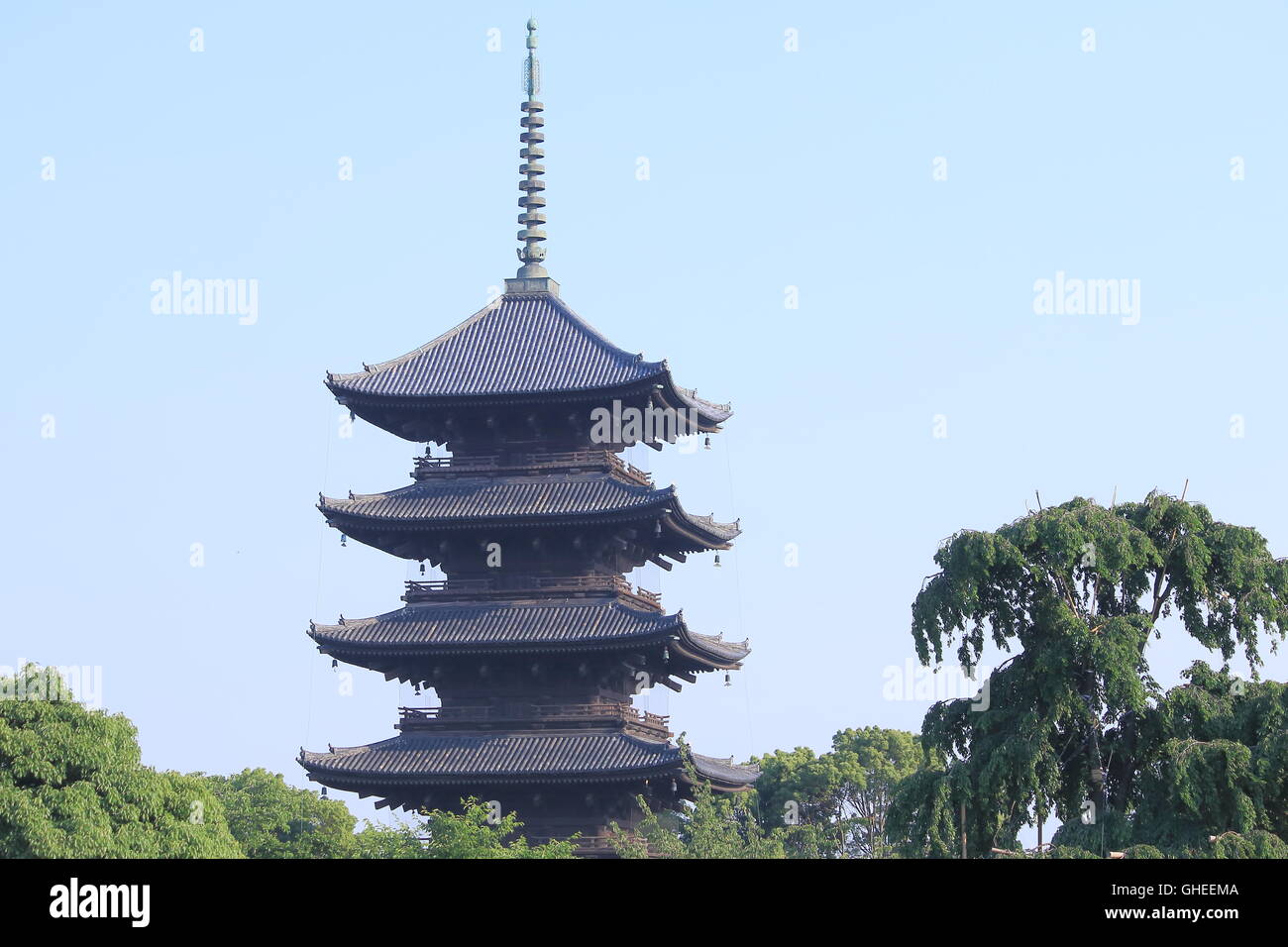 Tempio toji a kyoto immagini e fotografie stock ad alta risoluzione - Alamy