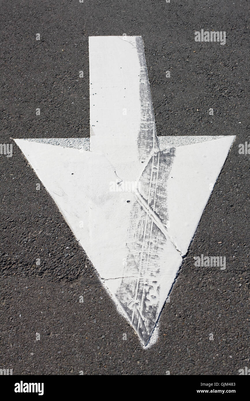 Segnale freccia ghiaia immagini e fotografie stock ad alta risoluzione ...