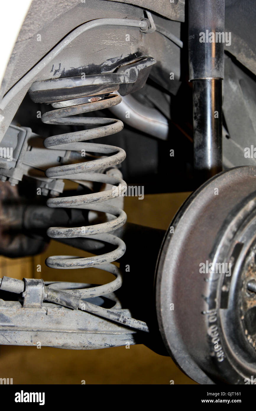 Auto di primavera immagini e fotografie stock ad alta risoluzione - Alamy