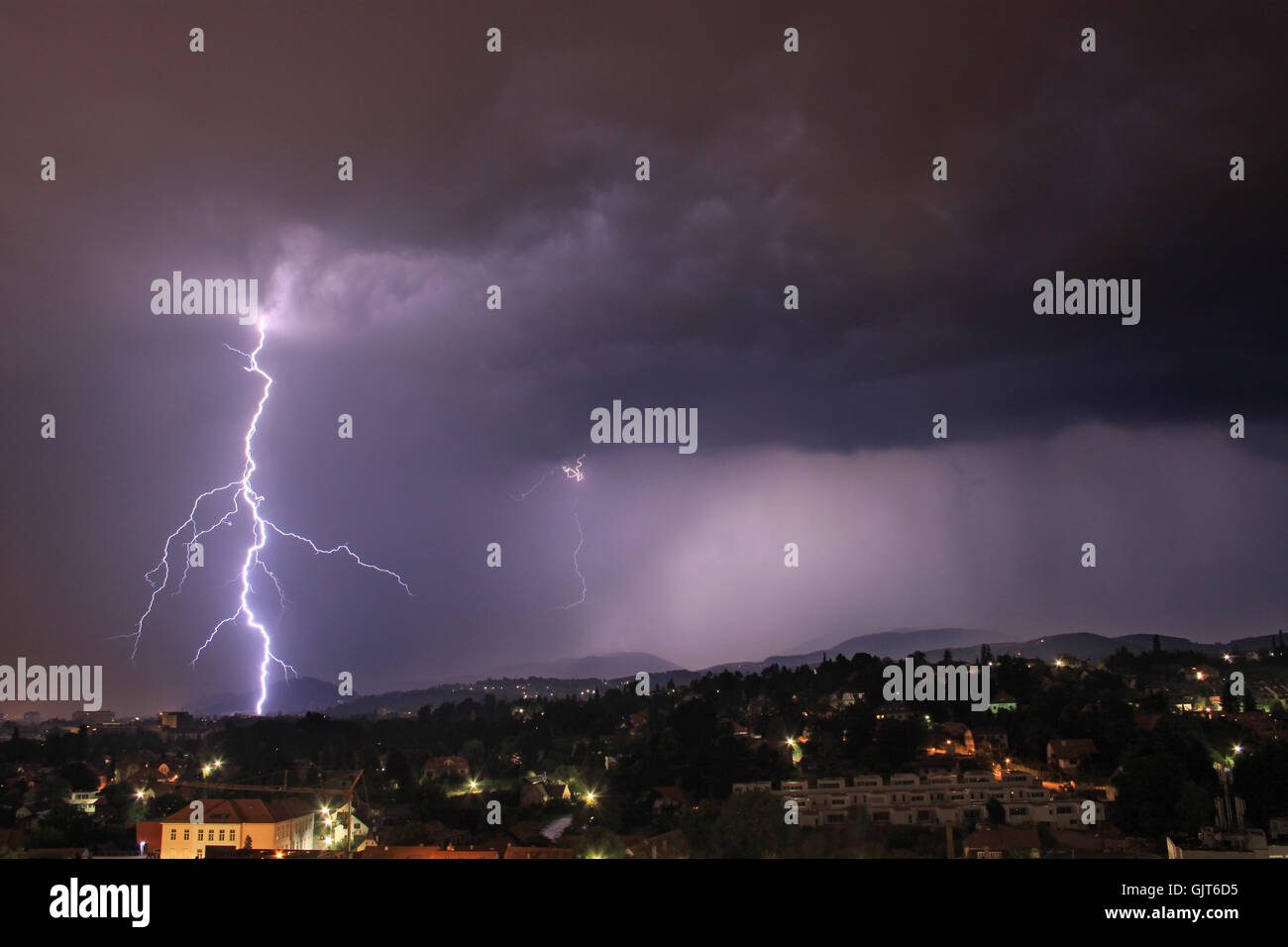 Scossa elettrica immagini e fotografie stock ad alta risoluzione - Alamy
