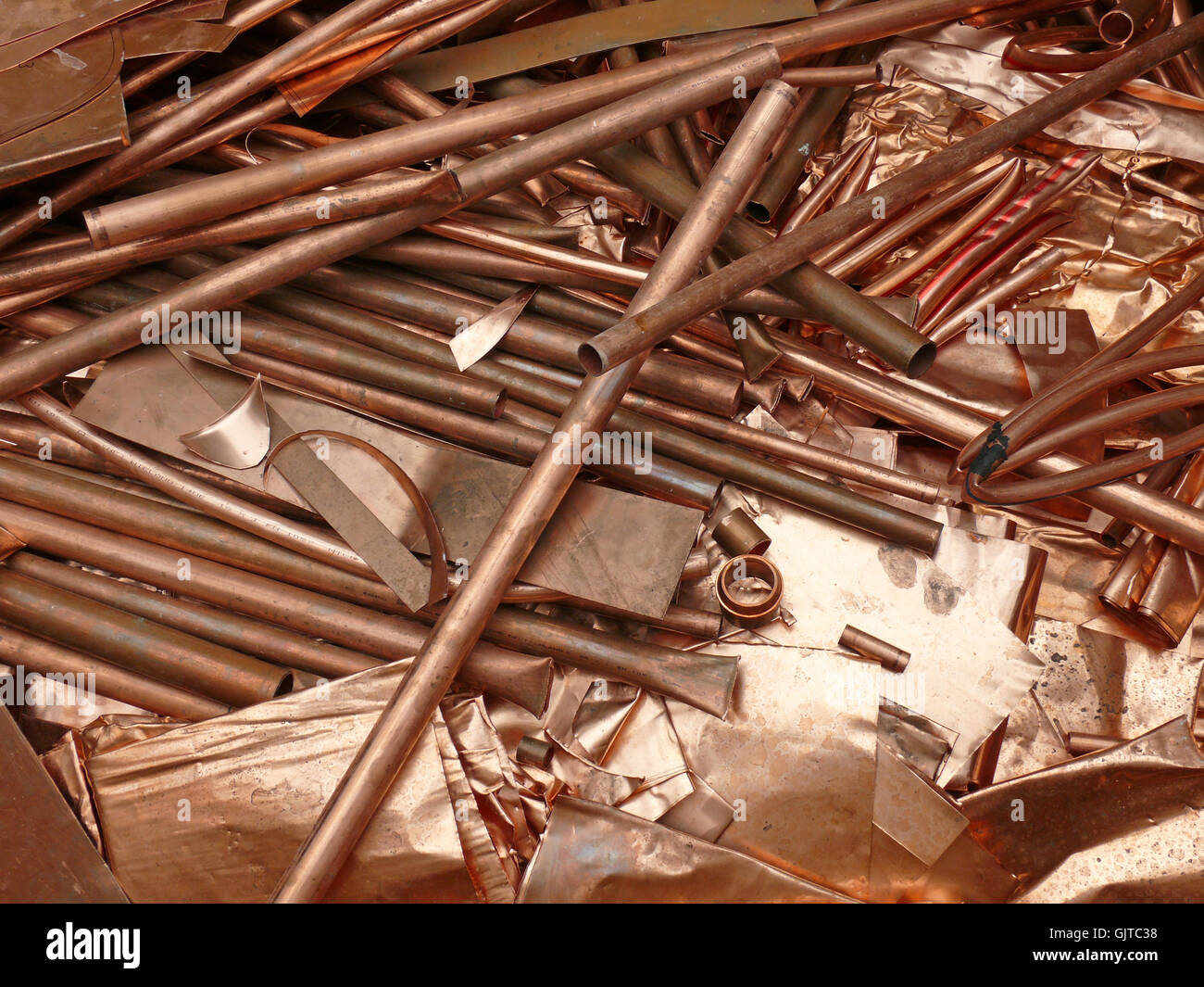 Metallo di scarto di rame Foto stock - Alamy