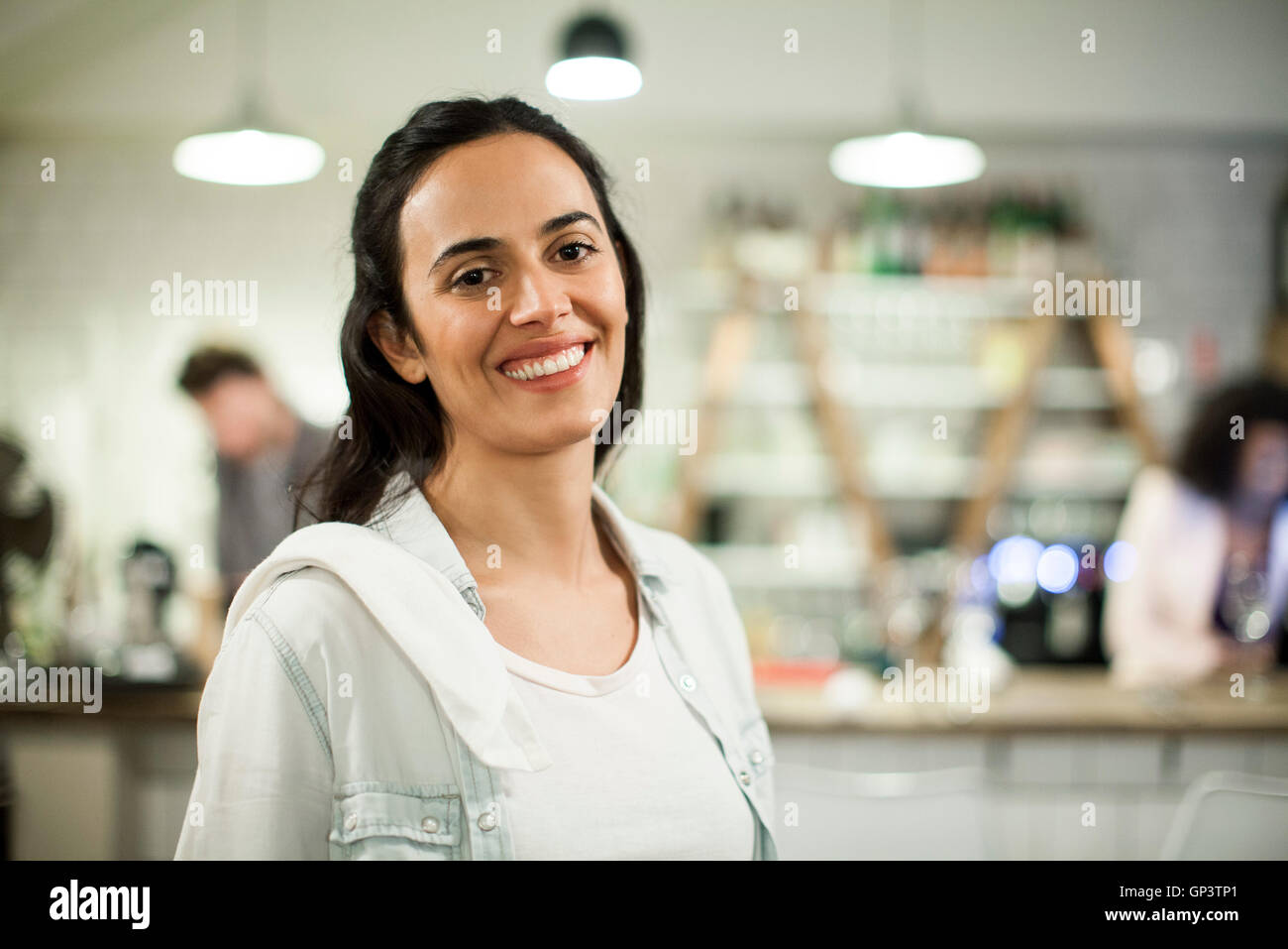 Negoziante ristorante persone persona immagini e fotografie stock ad ...