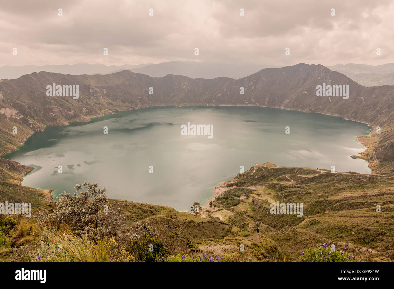 Quilotoa lago vulcanico immagini e fotografie stock ad alta risoluzione ...