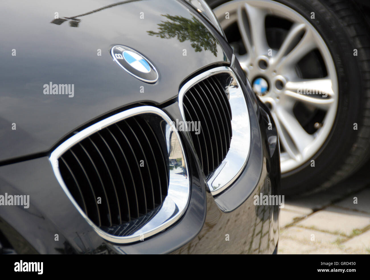 Bmw simboli immagini e fotografie stock ad alta risoluzione - Alamy