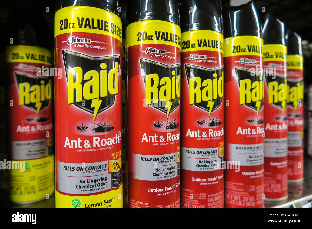 Raid bug killer immagini e fotografie stock ad alta risoluzione - Alamy