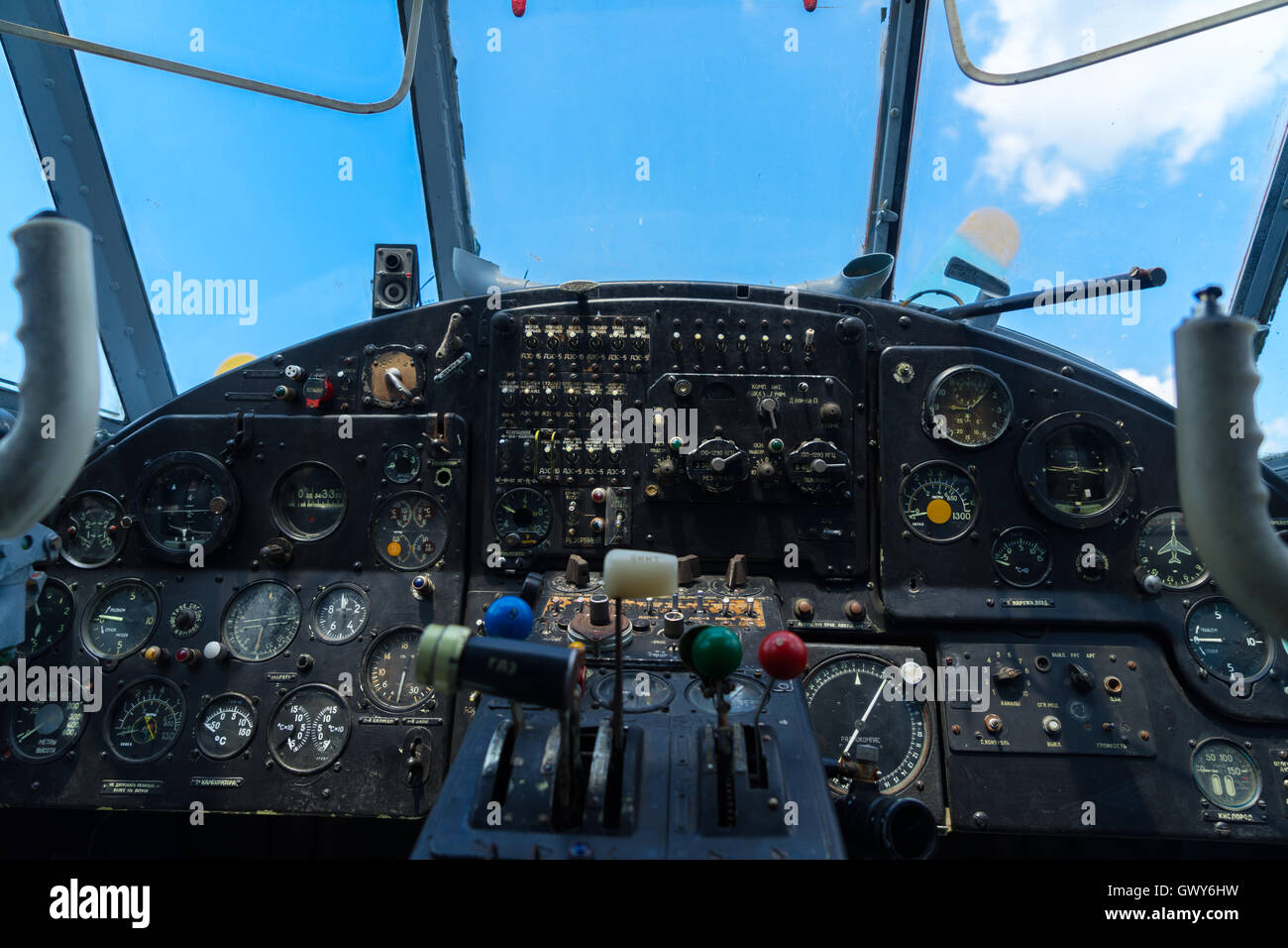 Aereo cruscotto immagini e fotografie stock ad alta risoluzione - Alamy