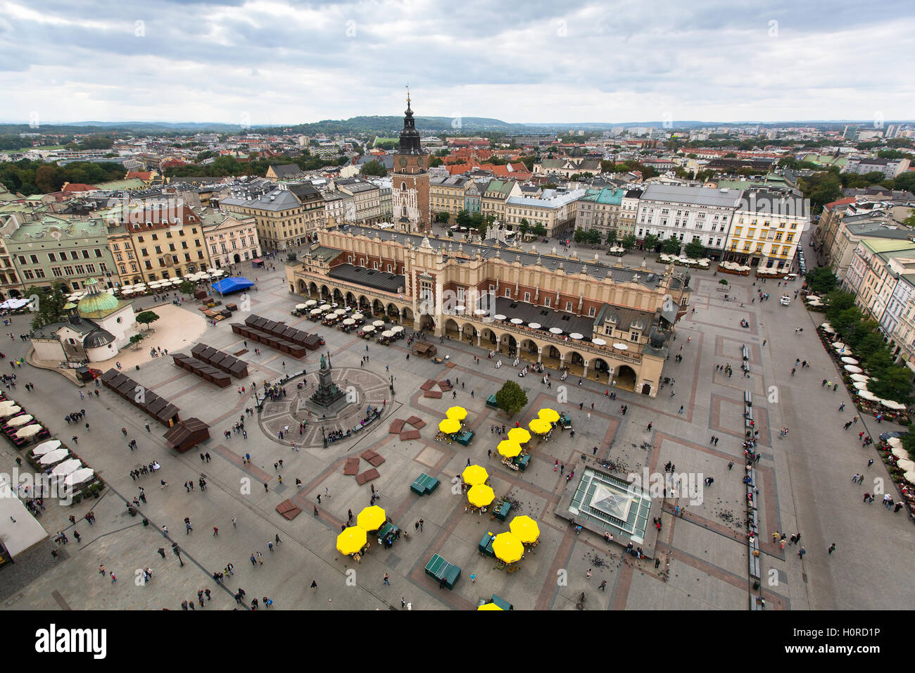 Rynek glowny w krakowie immagini e fotografie stock ad alta risoluzione ...