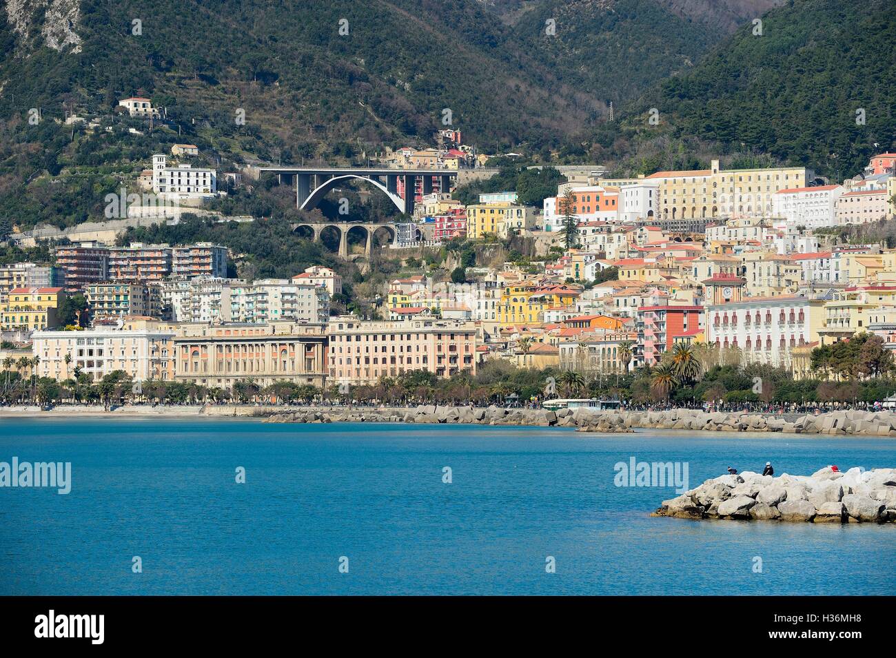 Panoramica di salerno immagini e fotografie stock ad alta risoluzione ...