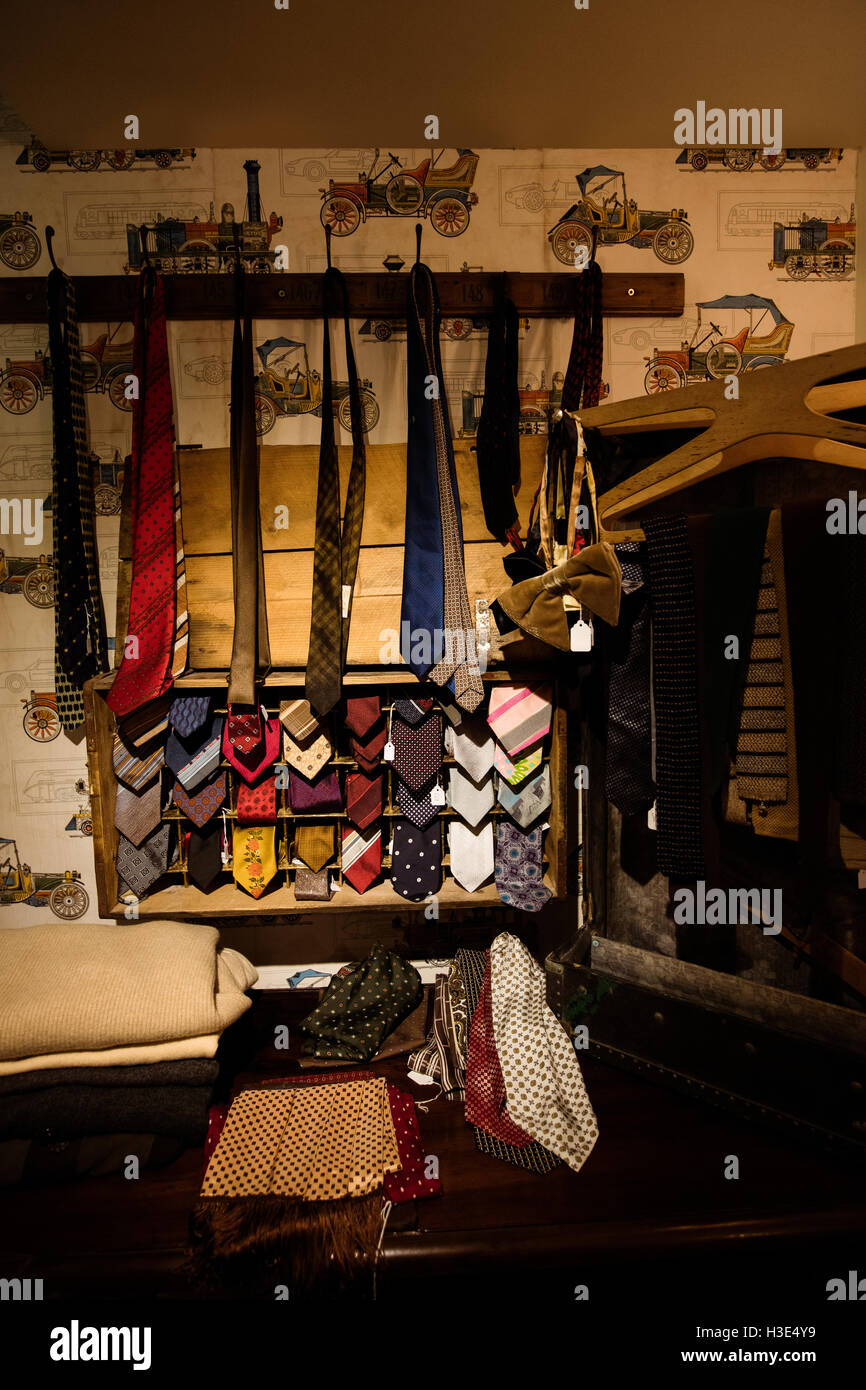 Niente legami immagini e fotografie stock ad alta risoluzione - Alamy