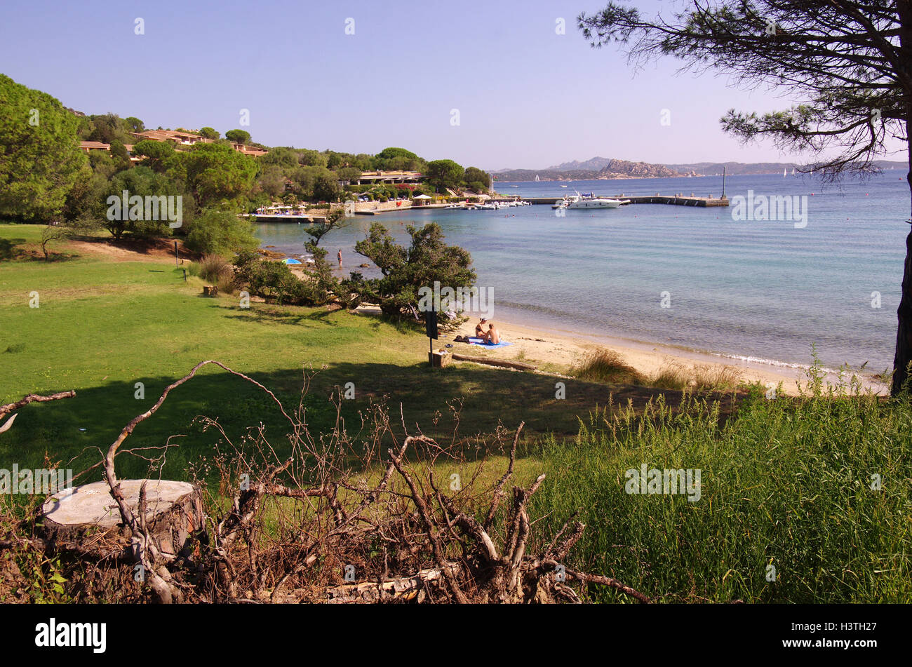 Spiaggia di cala capra immagini e fotografie stock ad alta risoluzione ...