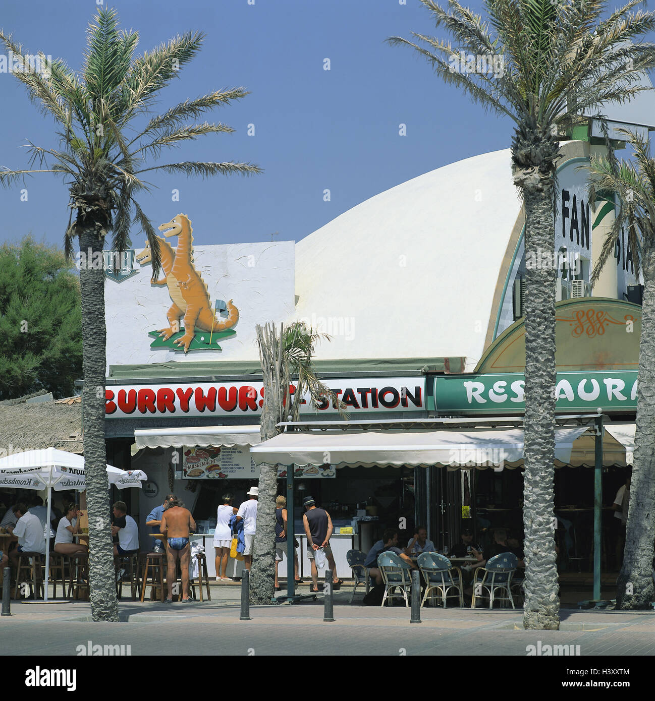 Spagna, Maiorca, Arenal, street cafe, snack allo stallo e nelle Isole ...