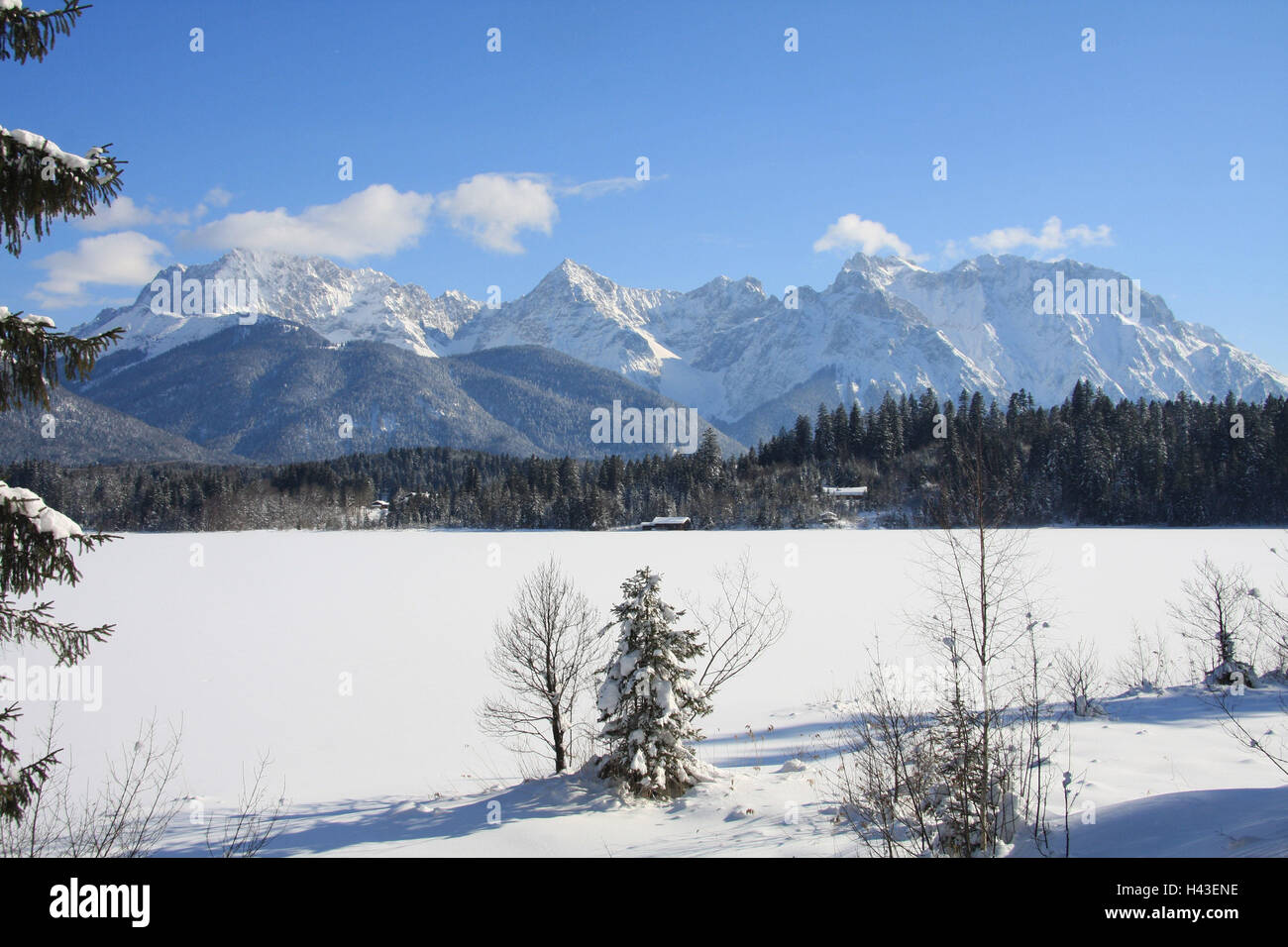 In Germania, in Baviera, Werdenfels, Krün, Barmsee, paesaggio invernale ...