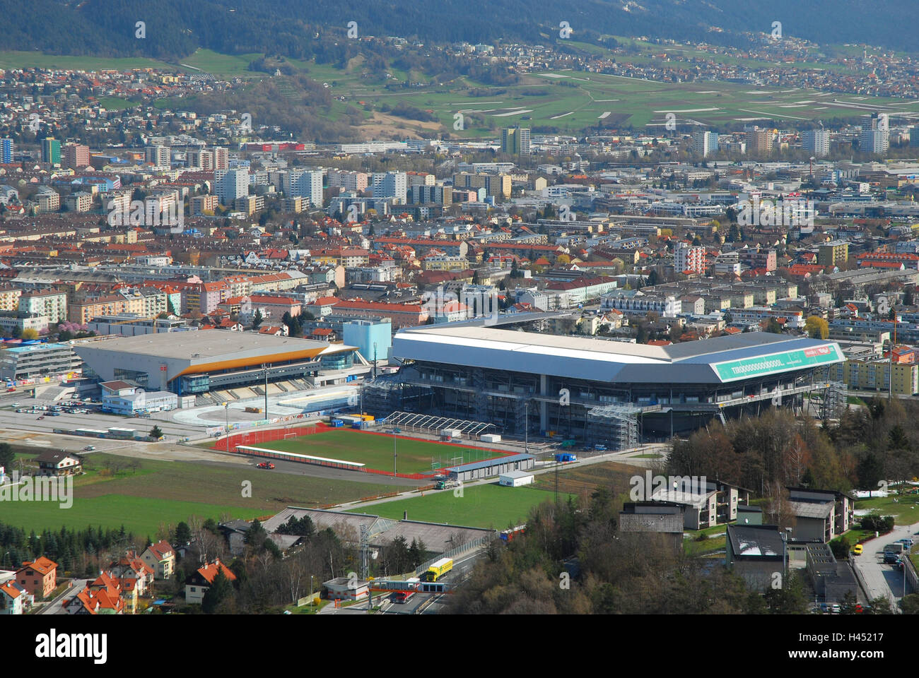 Tivoli stadion innsbruck fussball tirol immagini e fotografie stock ad ...