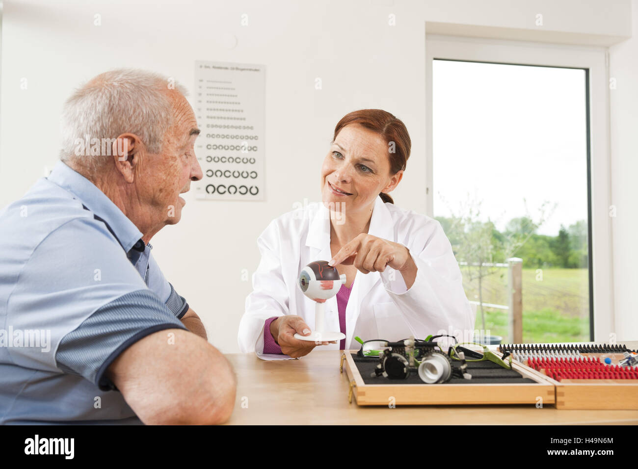 Spiegazione visiva immagini e fotografie stock ad alta risoluzione - Alamy