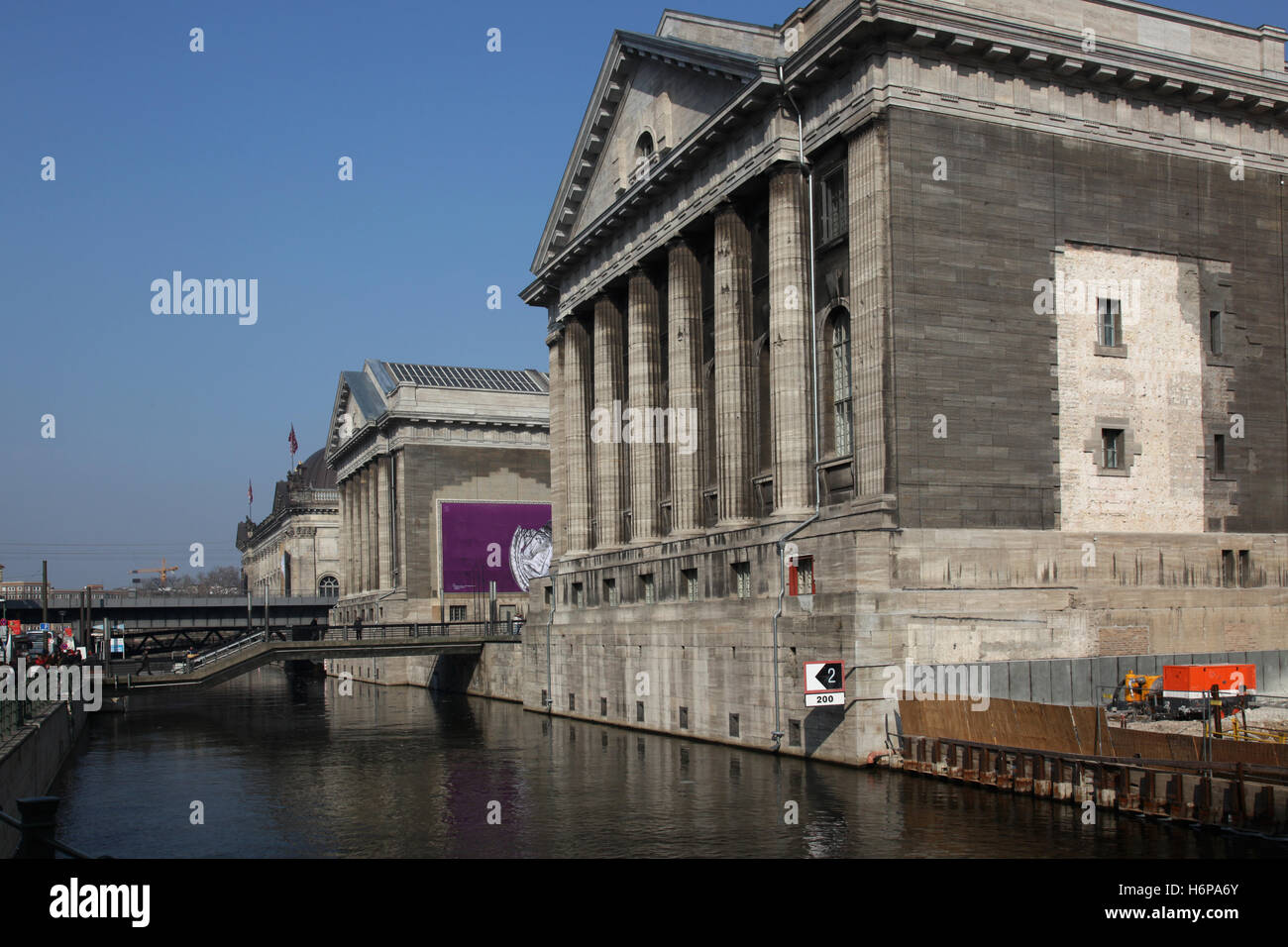 Edifici berlino immagini e fotografie stock ad alta risoluzione - Alamy