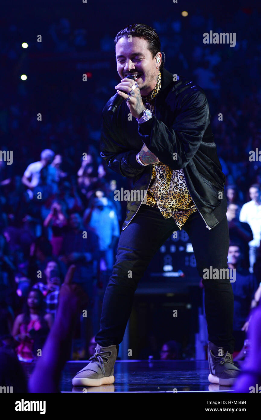 J balvin immagini e fotografie stock ad alta risoluzione - Alamy