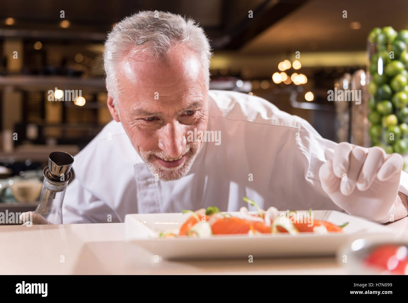 Lo Chef Cuoco Immagini e Fotos Stock - Alamy