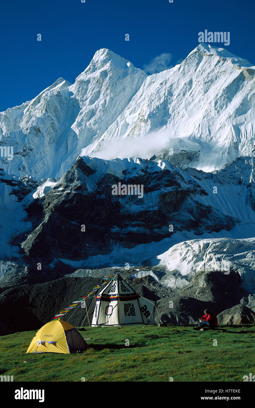 Alpinista consulting Mt Everest mappa di camp a Pethang Ringmo sotto il ...