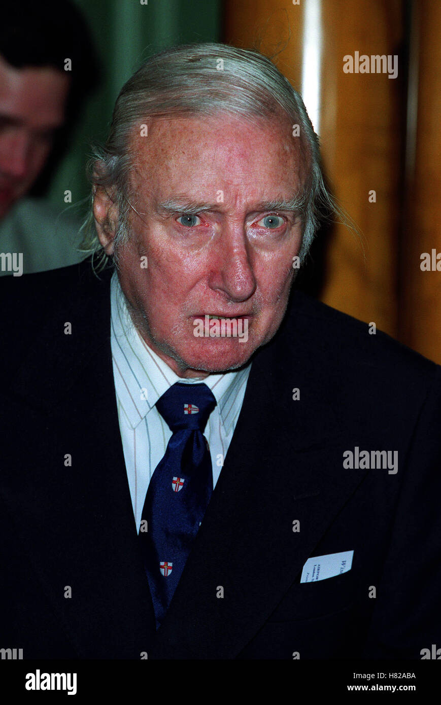 Spike milligan immagini e fotografie stock ad alta risoluzione - Alamy