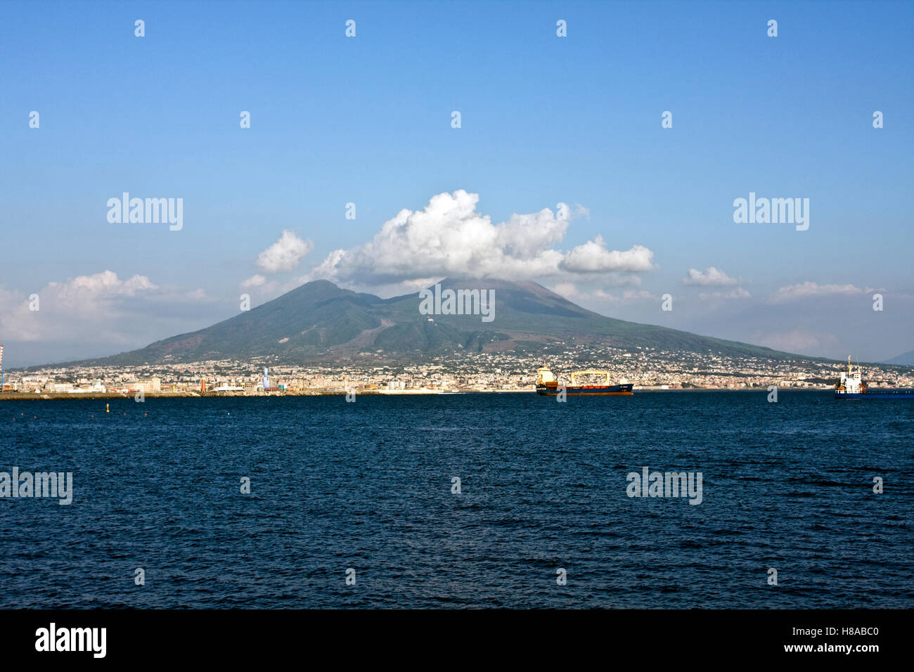 Vesuvio vulcan immagini e fotografie stock ad alta risoluzione - Alamy