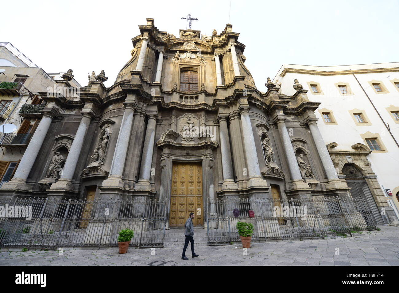 Chiesa in stile barocco palermo immagini e fotografie stock ad alta ...
