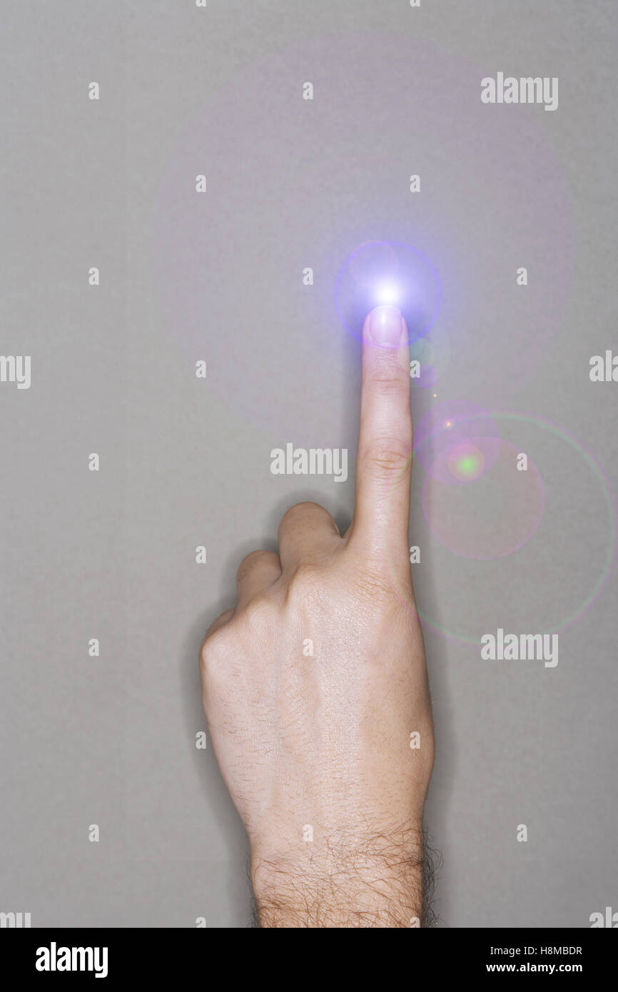 Dito che indica immagini e fotografie stock ad alta risoluzione - Alamy